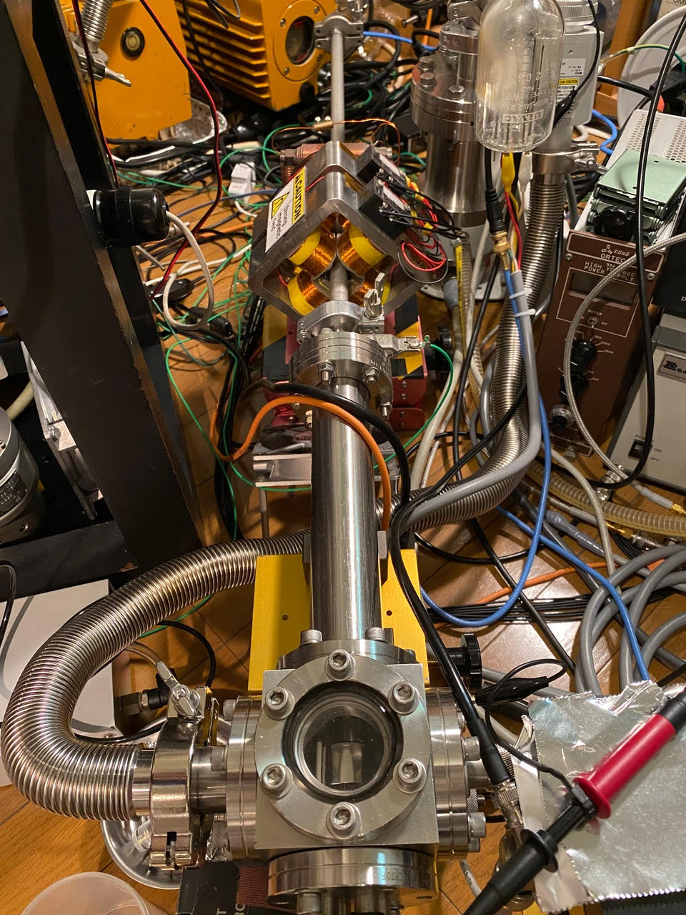 自宅で粒子加速器を自作する | Maker Faire Tokyo 2022 | Make: Japan