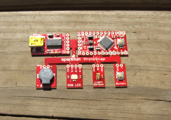 Make: Japan | ProtoSnap – Sparkfunの新Arduino互換ボード